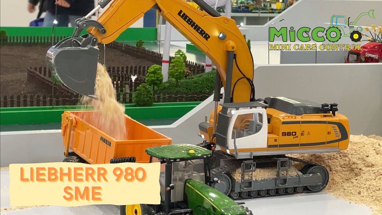 Meet the LIEBHERR 980 SME RC excavator!!! - YouTube