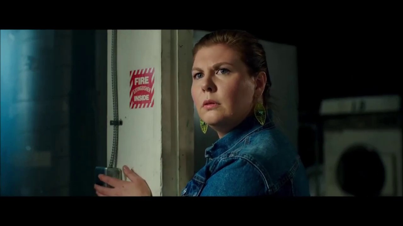 Lights Out - Opening Scene (Re-Sound) - YouTube