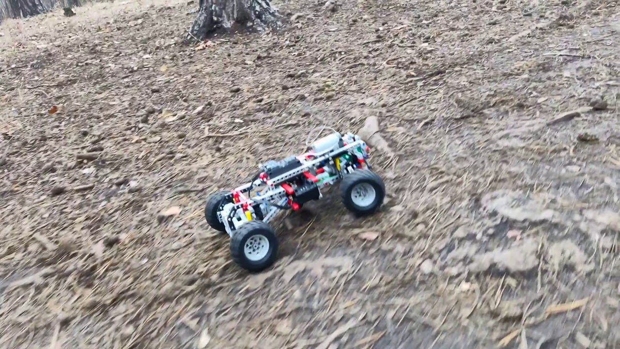 Lego 4x4 moc, off road in the forest - YouTube