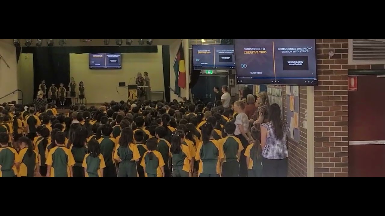 ini lagu Australia 🇦🇺 😄 di kent road public school . .primary schools ...