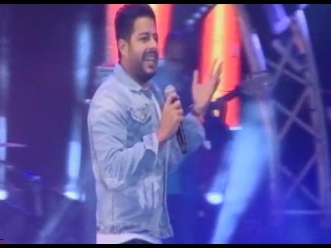 Mohamed Hamaki - "Enta Habiby" in Sky beats concert 2016 - YouTube