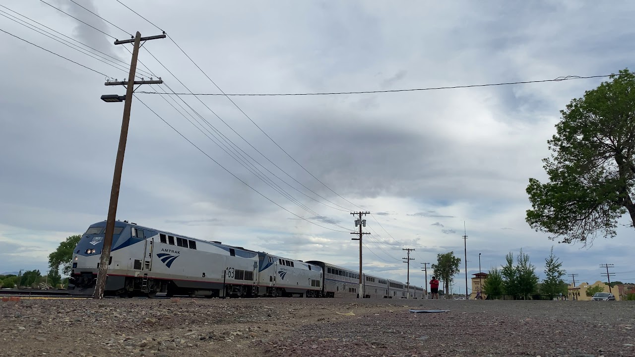 Amtrak 4 departs Raton, NM bit delayed - YouTube