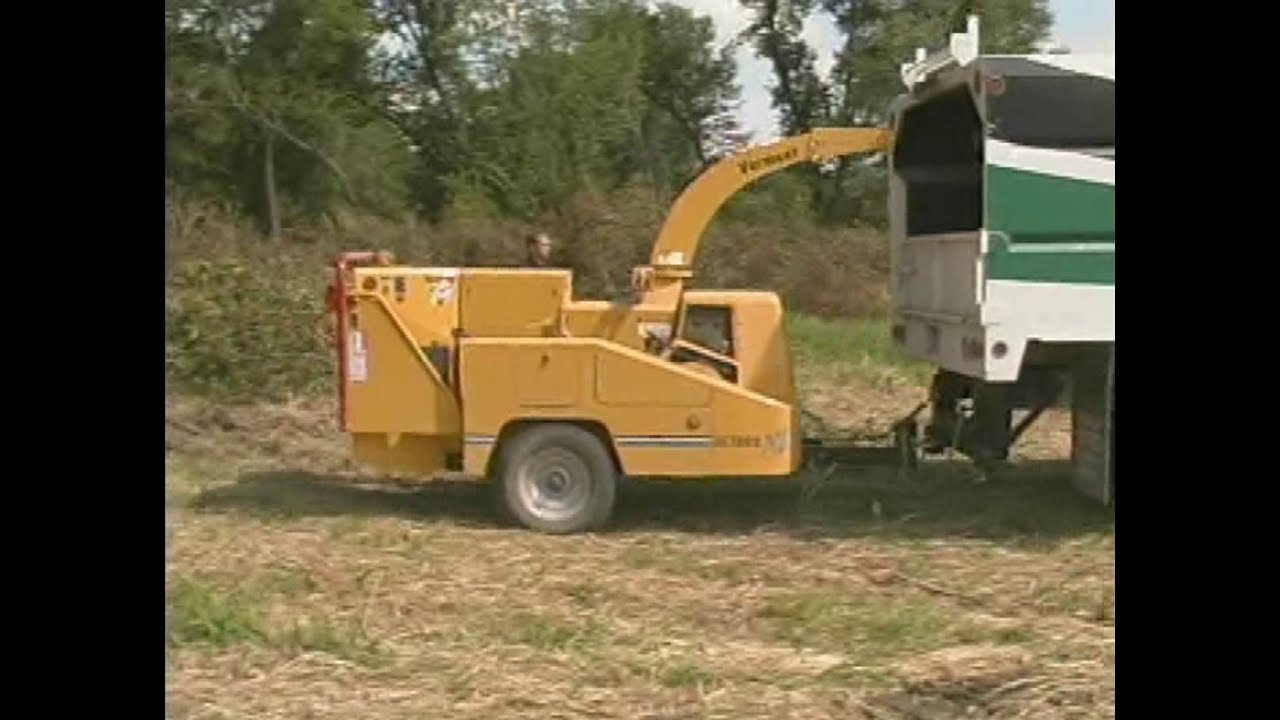 CP Vermeer Brush Chipper Operation & Safety - YouTube