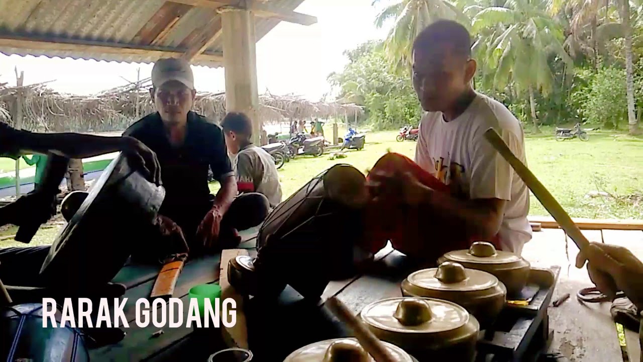 Rarak godang Calempong 5, Kesenian Khas Daerah Kuantan Singingi - YouTube