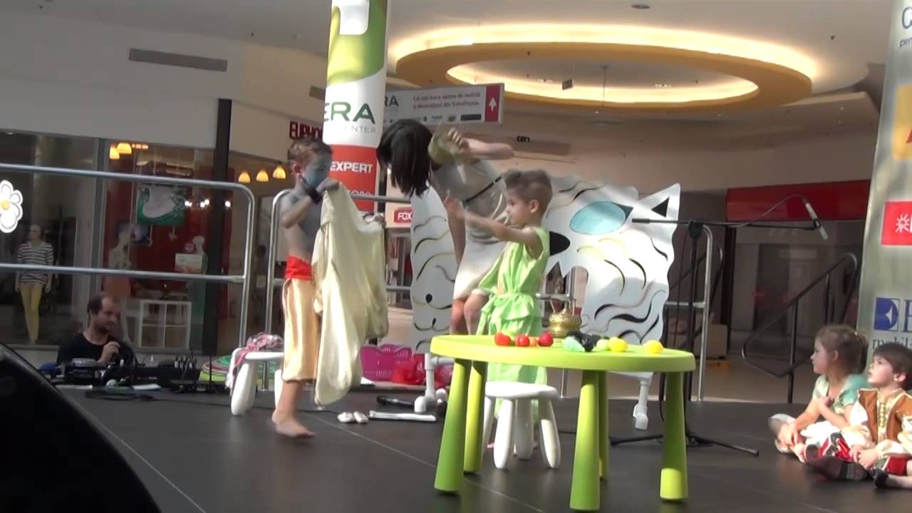Serbare gradinita Aleodor la Era Shopping Park-partea 4 - YouTube