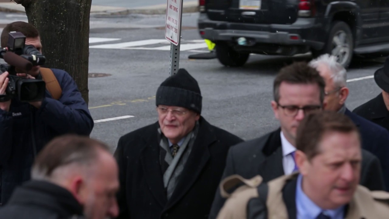 Stephen Reed heads into sentencing for theft - YouTube