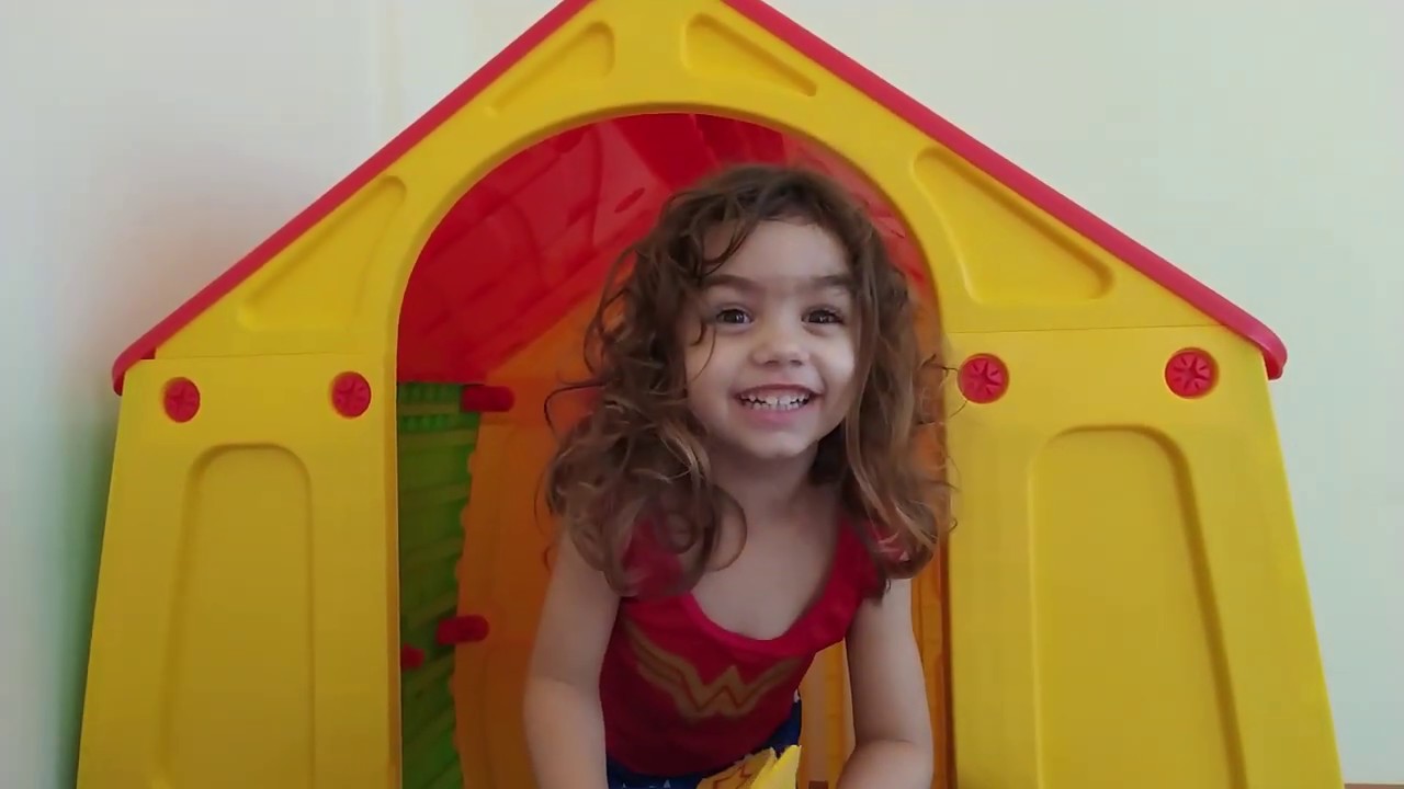 Brincando Com Minha Irmãzinha Youtube