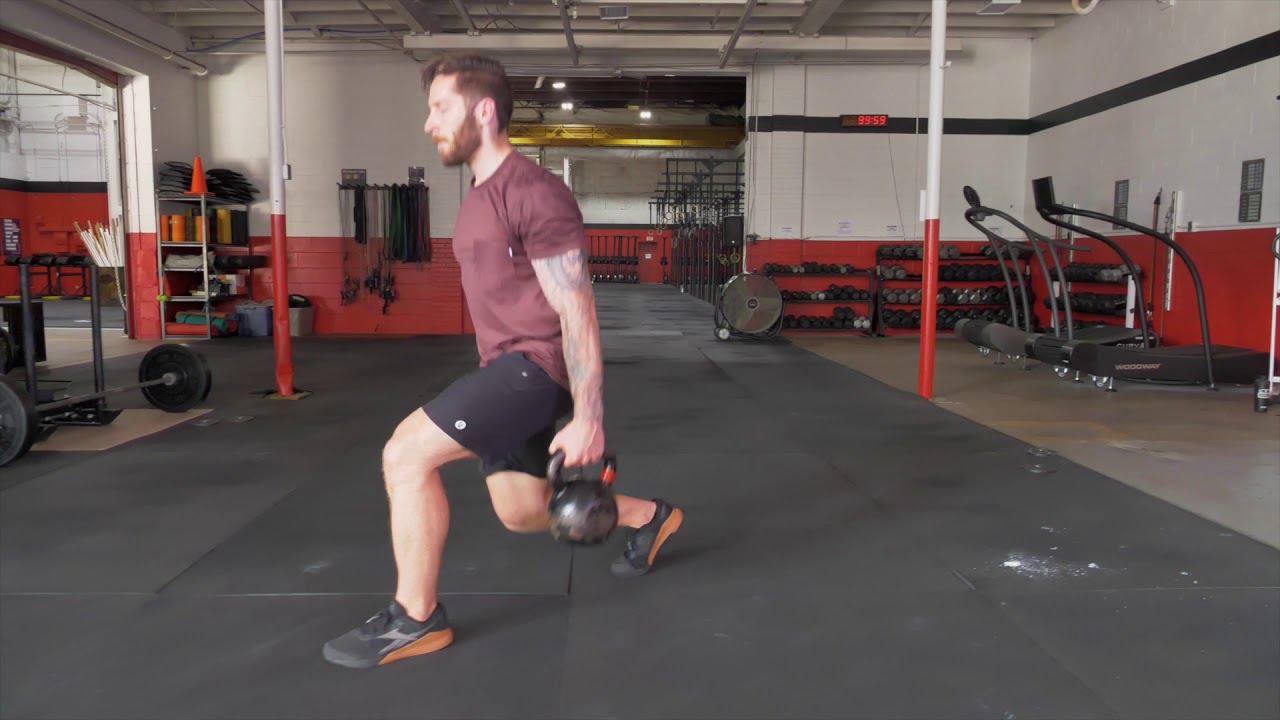 Farmer Carry Walking Lunge - YouTube