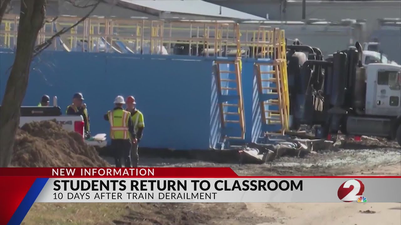 East Palestine students return to classroom - YouTube