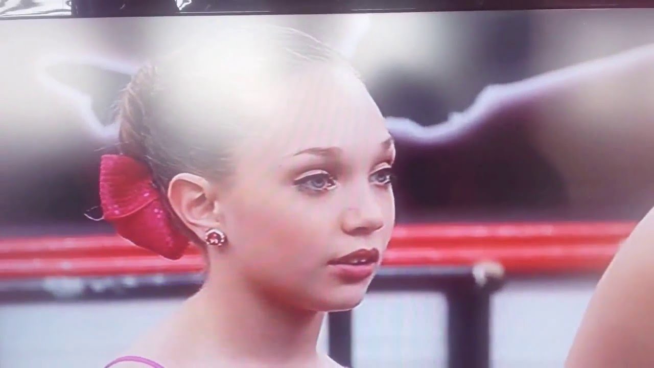 Maddie is put on the bottom of the pyramid - YouTube