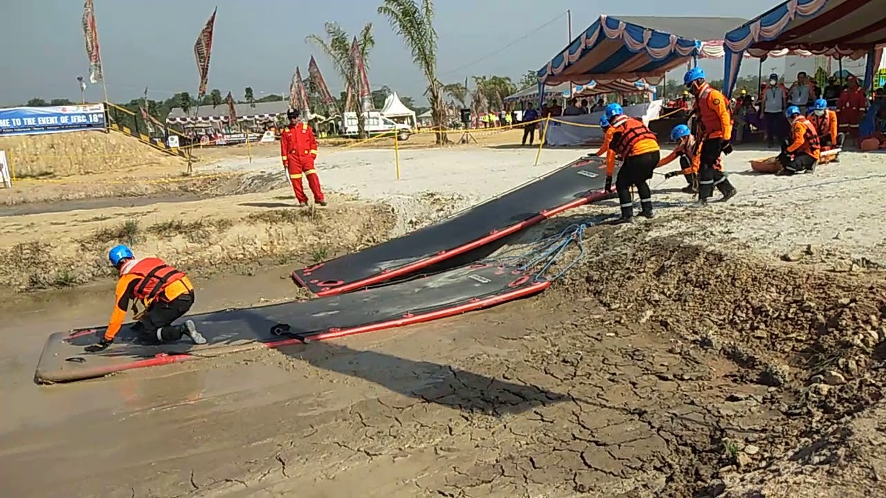 Mud Rescue - IFRC 2018 - YouTube