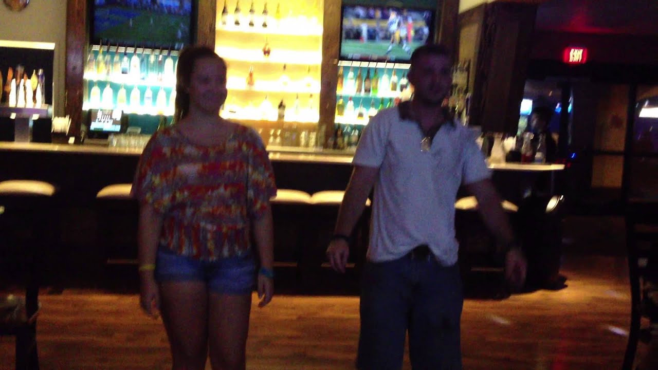 Courtney Bridge and Jade Bender dancing at the bowling alley - YouTube