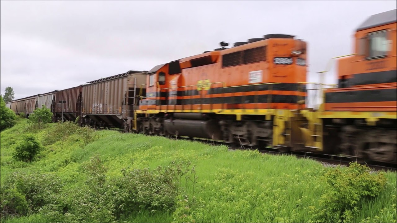 Goderich-Exeter Railway - GEXR 581 @ Sebringville, ON - YouTube