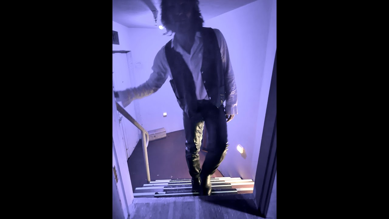 The Doors Whiskey Bar with Strange Daze. #strangedaze #thedoors # ...