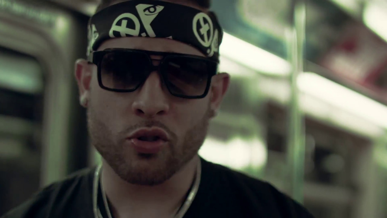 Mark B - Putero (Video Cut) - YouTube