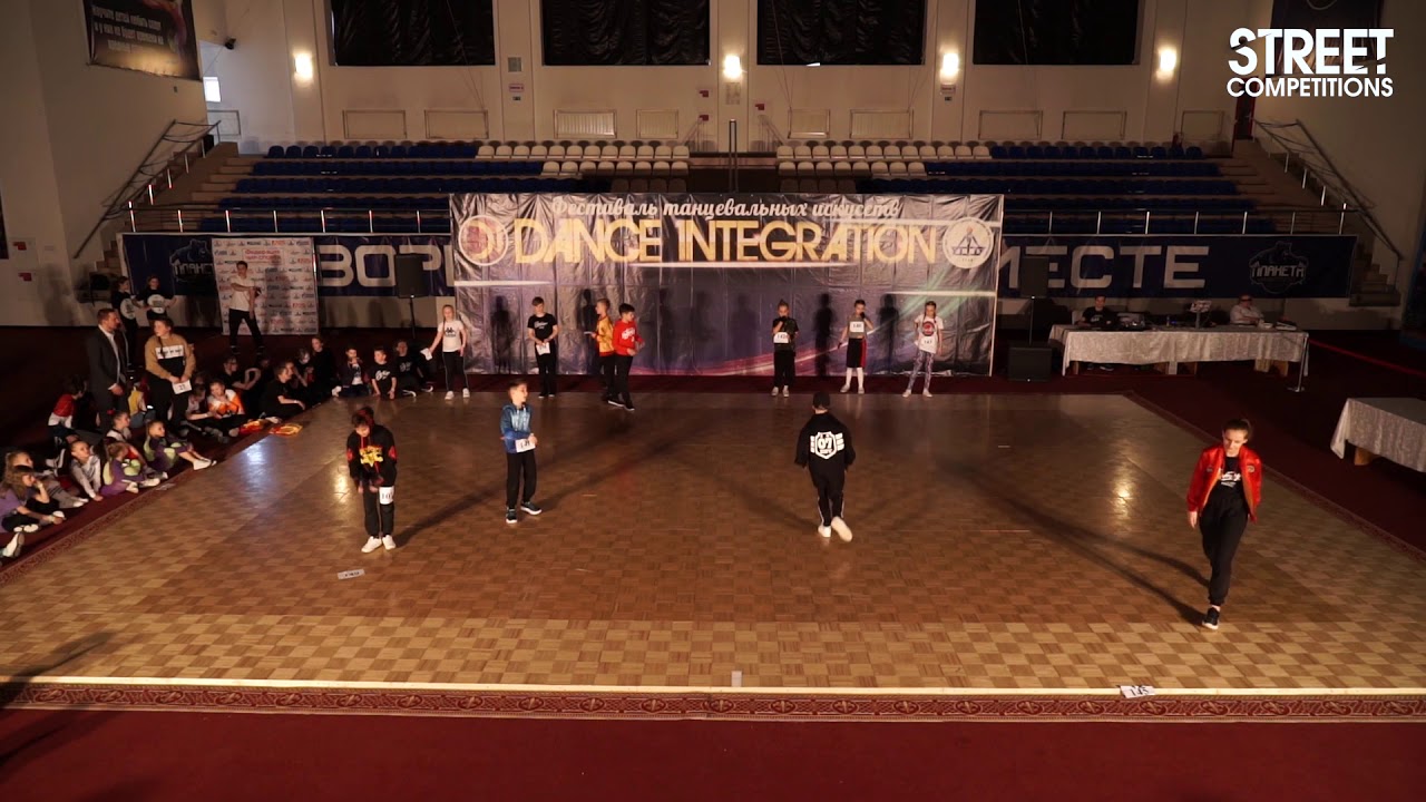 Dance Integration 2019 «Street Competitions» - 075 - Popping начинающие ...