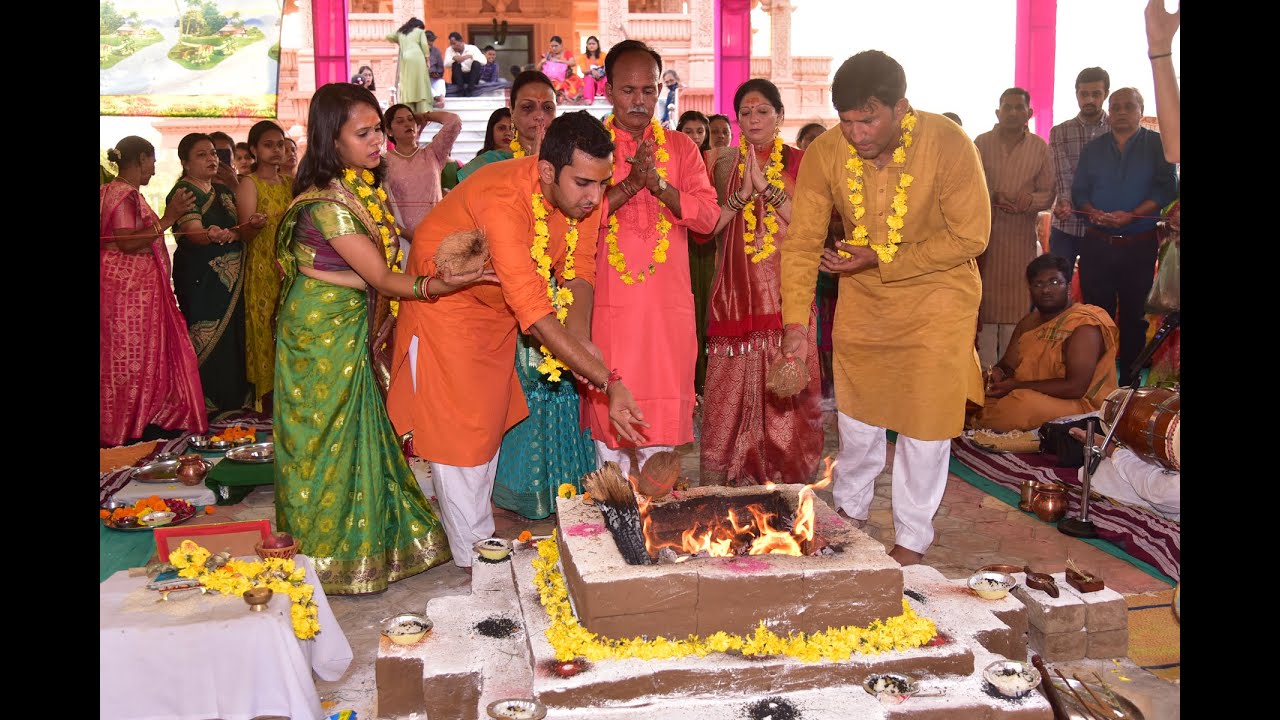 Navchandi Yagna Balkrishna ramchandra brahmbhatt samast parivar ...