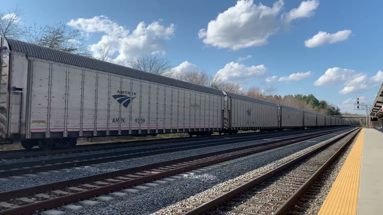 Amtrak Auto Train 53 at Spotsylvania, VA - YouTube