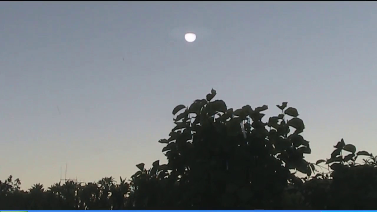 Dazza Films Strange Double Light Orb - 2 Suns? Nibiru? - YouTube