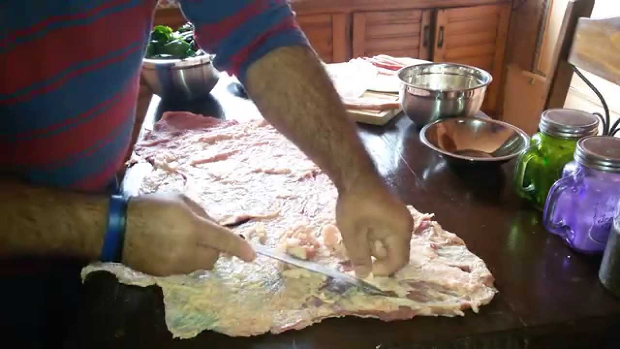 Matambre de vaca relleno y cocido de forma tradicional hervido por 3 ...