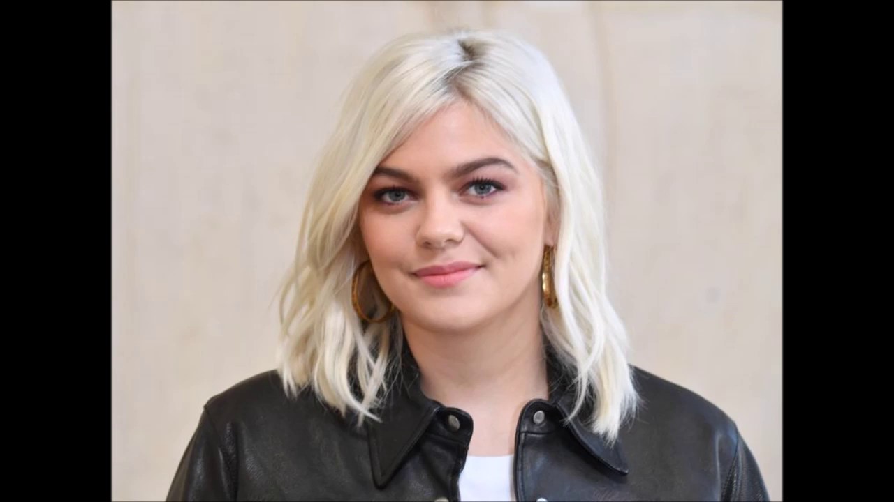 Louane 2019 petite avant goût avant un plus long montage - YouTube