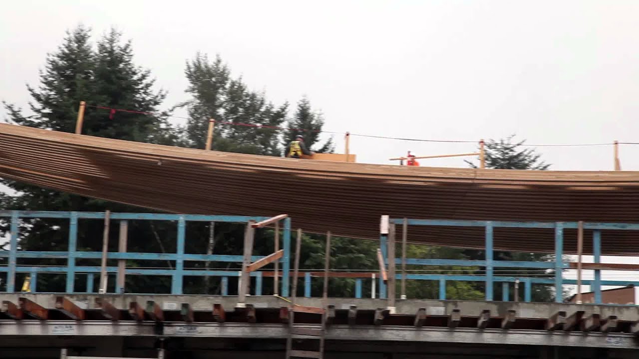 Grandview Heights Aquatic Centre | Glulam Installation | hcma - YouTube