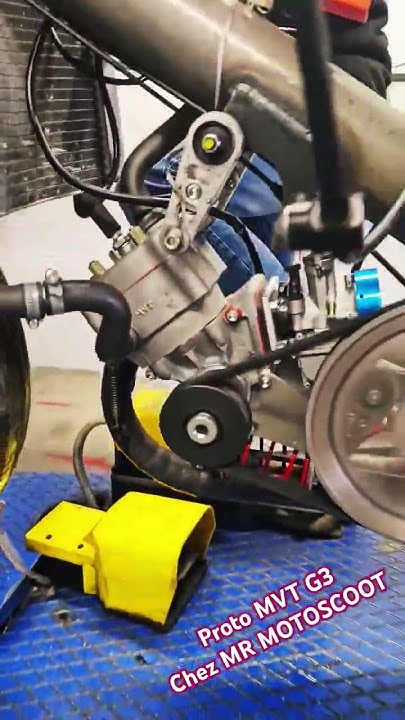 Chez notre ami MR Motoscoot, proto G3 50cc MVT - YouTube