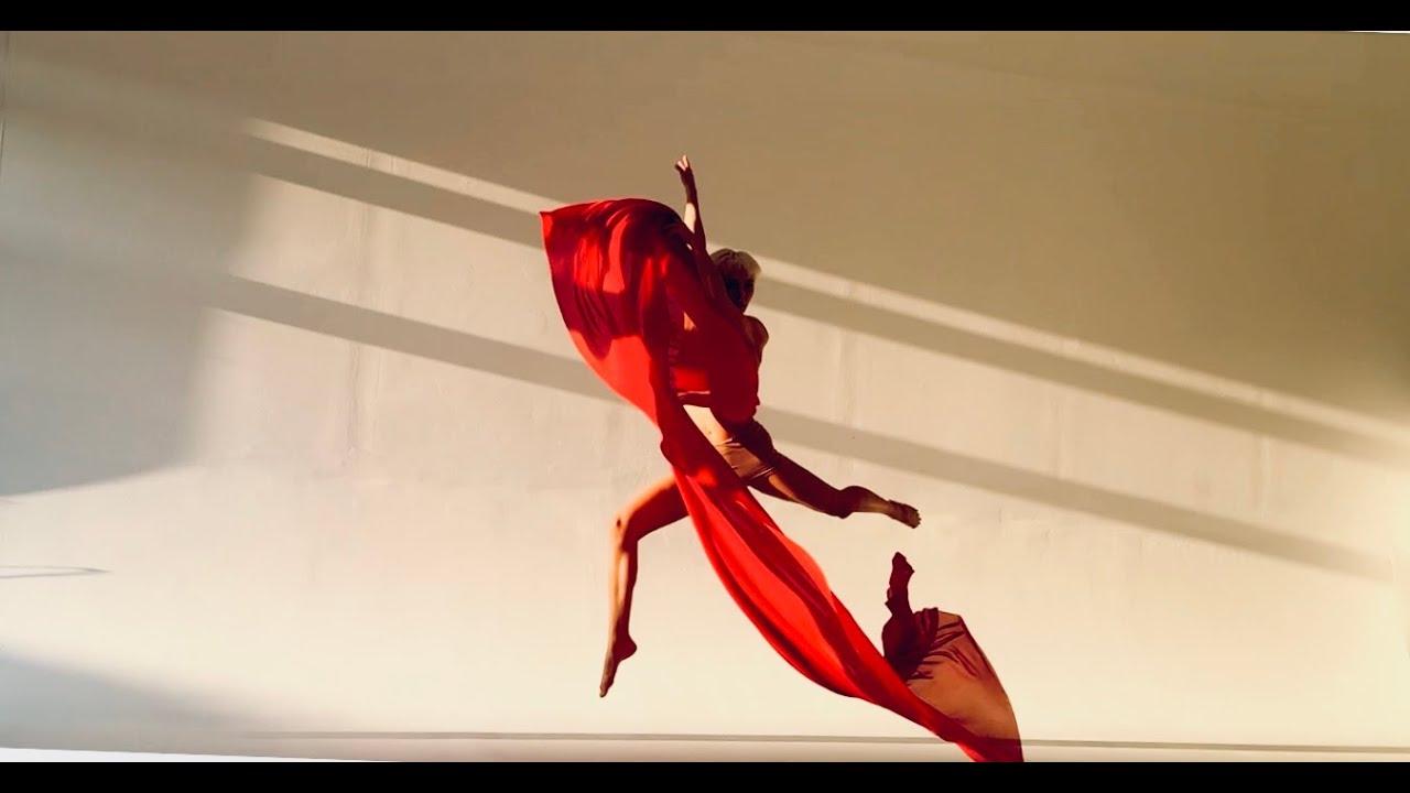 Dance and textures - a photography workshop by Peter Csendes - YouTube