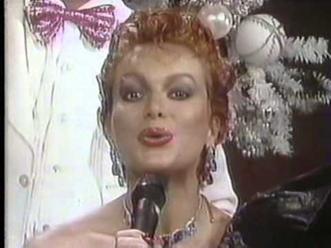 Iris Chacón- Despedida 1984 - YouTube