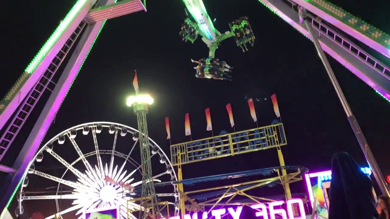 "Insanity 360" ride at the 2017 OC Fair - YouTube