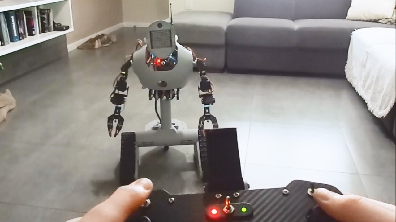 MDi #4 (DIY tracked robot): remote control test - YouTube