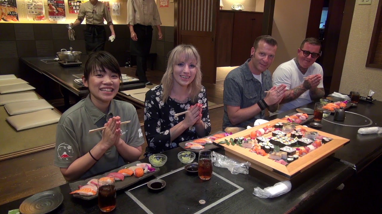 NICO・Japan one day tour in Osaka - YouTube