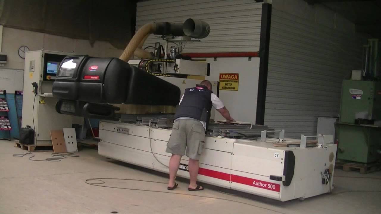 CNC CENTRUM OBRÓBCZE MORBIDELLI / CNC BEARBEITUNGSZENTRUM MORBIDELLI ...