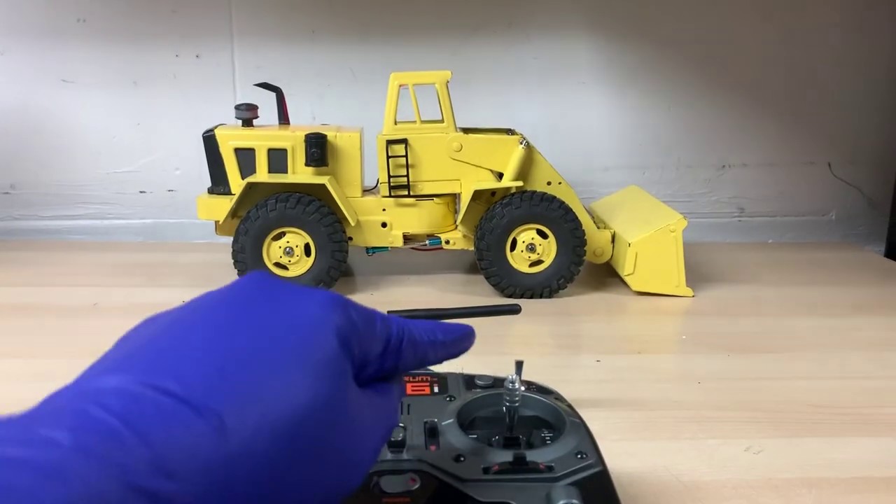 RC Tonka Wheel Loader - Fully Custom (First Test) - YouTube