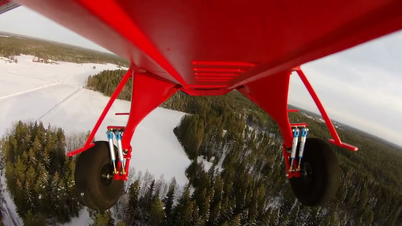 E-Flite Draco winter flying in snow Jan. 2022 - YouTube