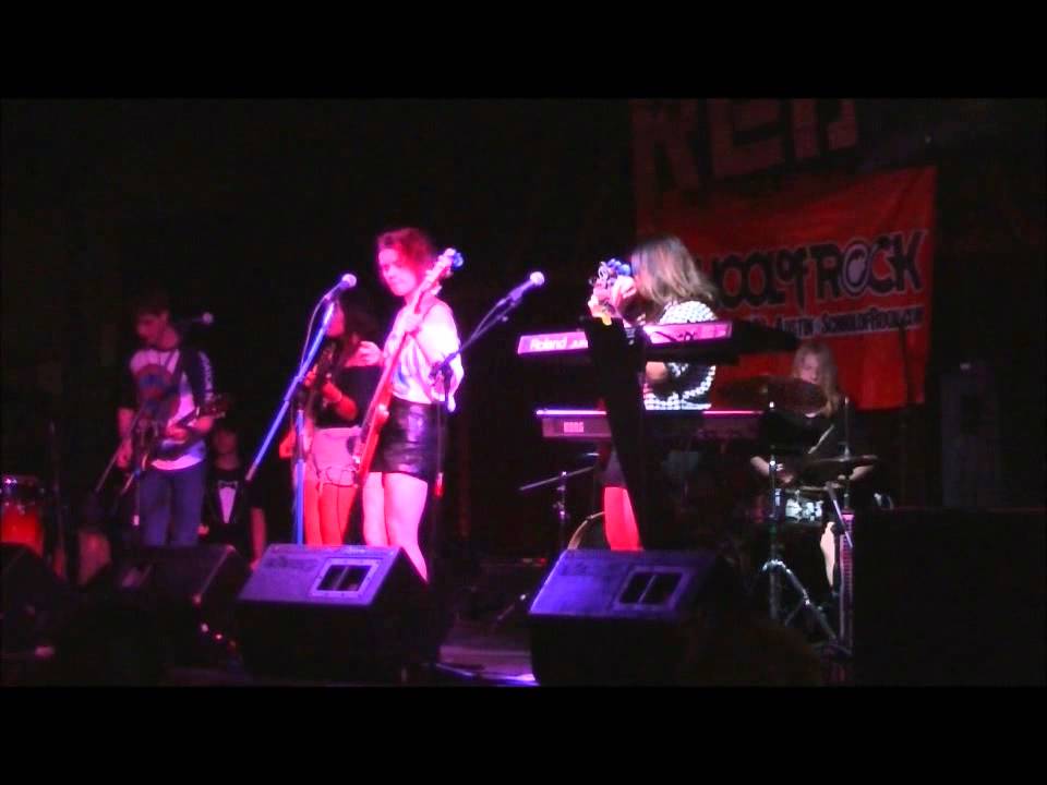 Austin School of Rock performs Middle of the Road - YouTube