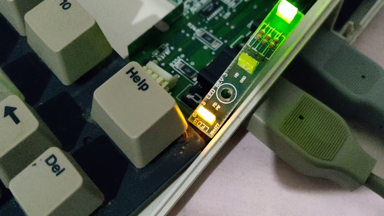 Amiga A600 HDD LED always on fix - YouTube