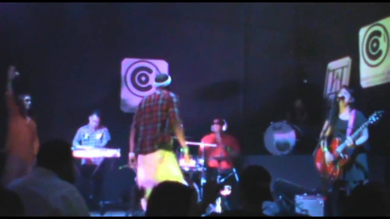 JPharoah & The Manhattan Project "Silver Lining" Hangar 09 - YouTube