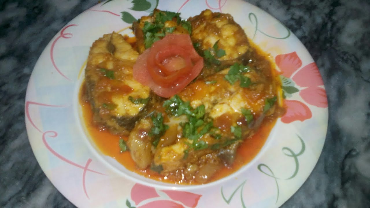 Masala fish curry|machili ka salan|recipe by food and flavour - YouTube