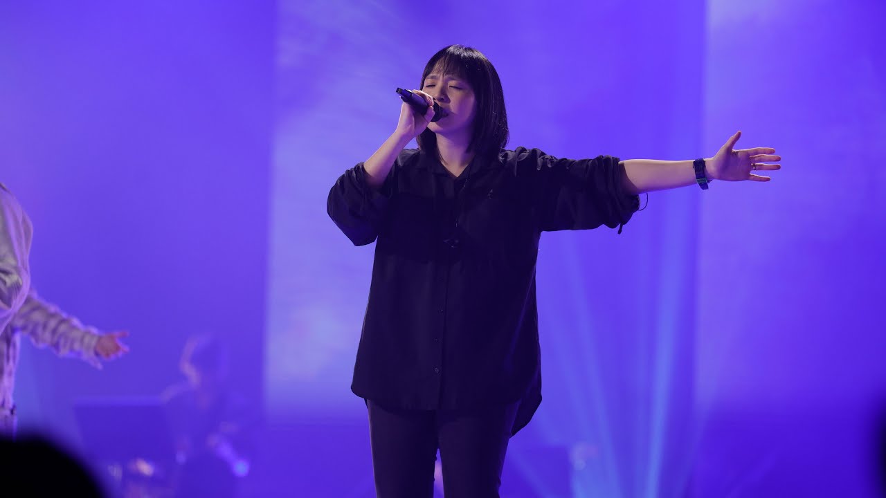 Emerge: Lay My Life // Lee Seow Ting @City Harvest Church - YouTube
