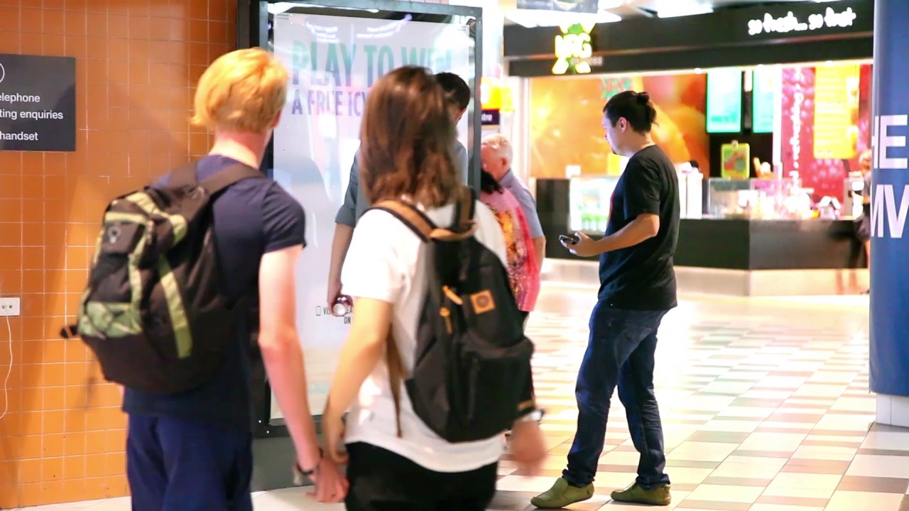 Coke Summer Interactive OOH Panels - YouTube