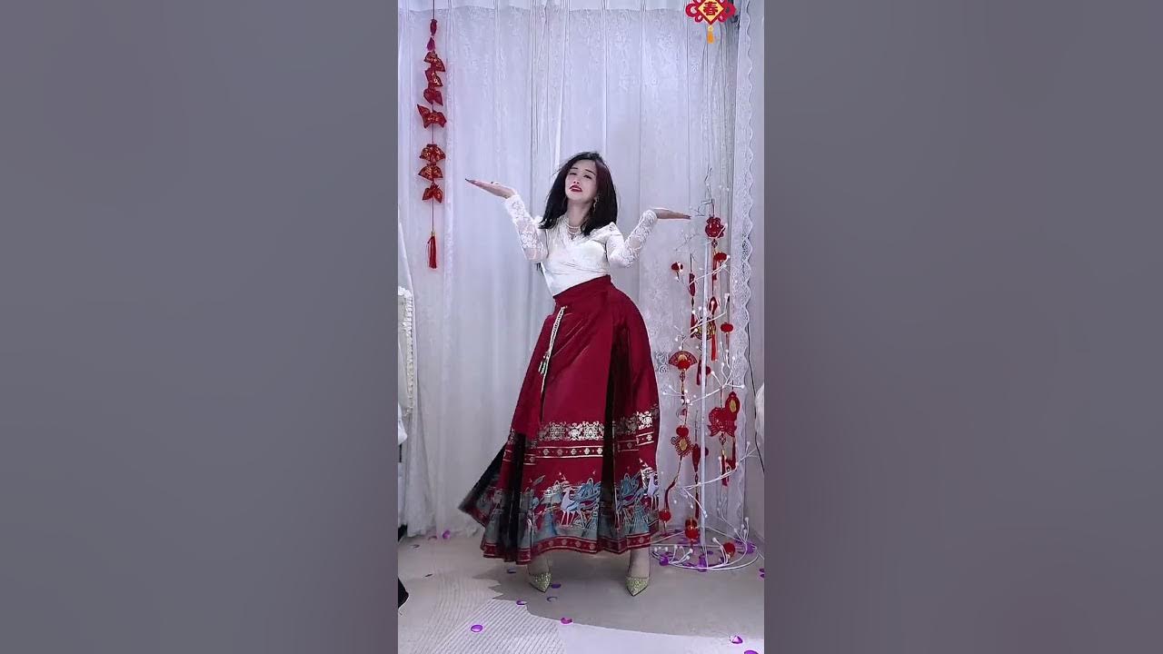 丝袜小阿姨热舞 pantyhose Chinese stockings nylo - YouTube