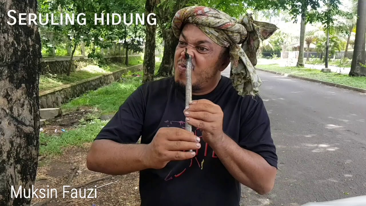 SERULING HIDUNG (the nose flute) - YouTube