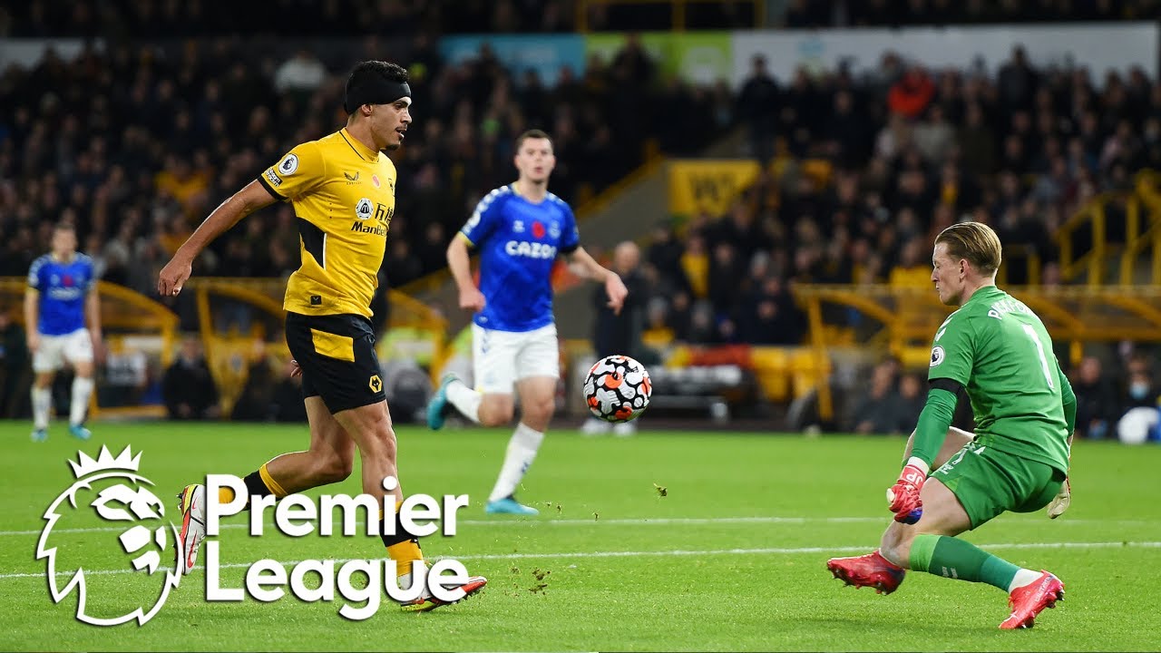 Raul Jimenez doubles Wolves' lead against Everton | Premier League ...