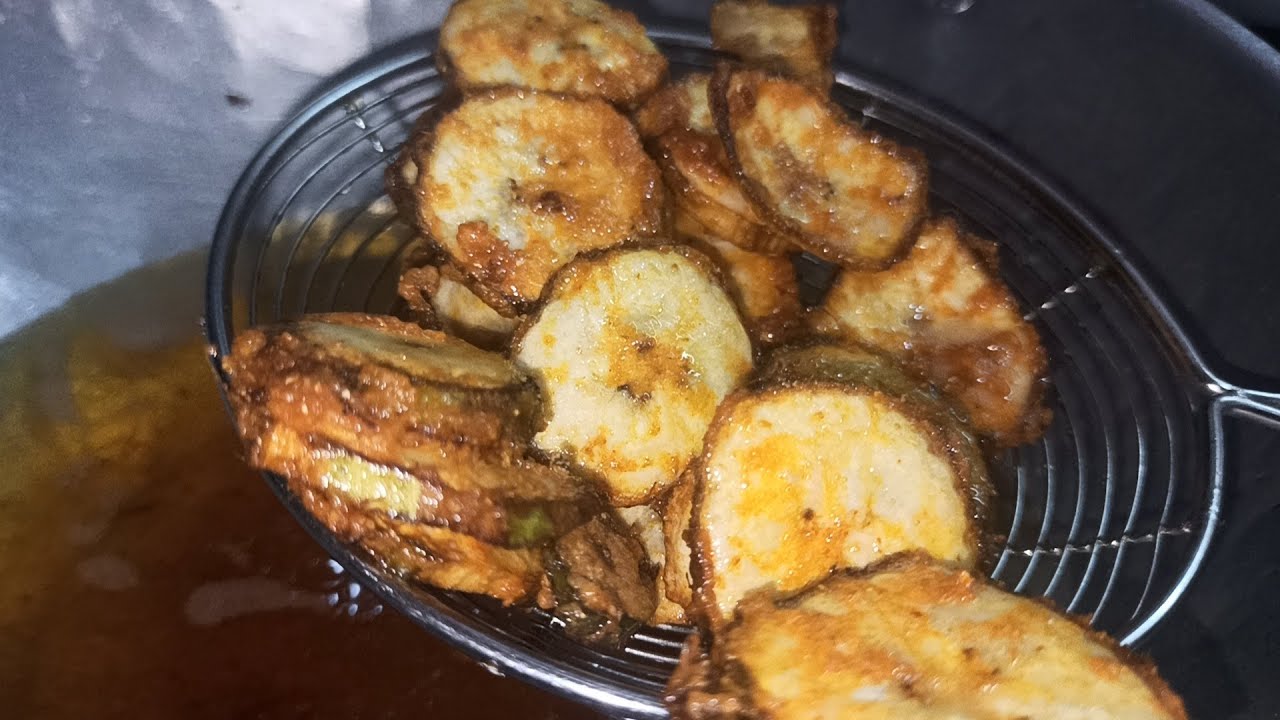 Raw Banana Fry | Vazhakkai Varuval | Valakkai Fry | New Side Dish for ...