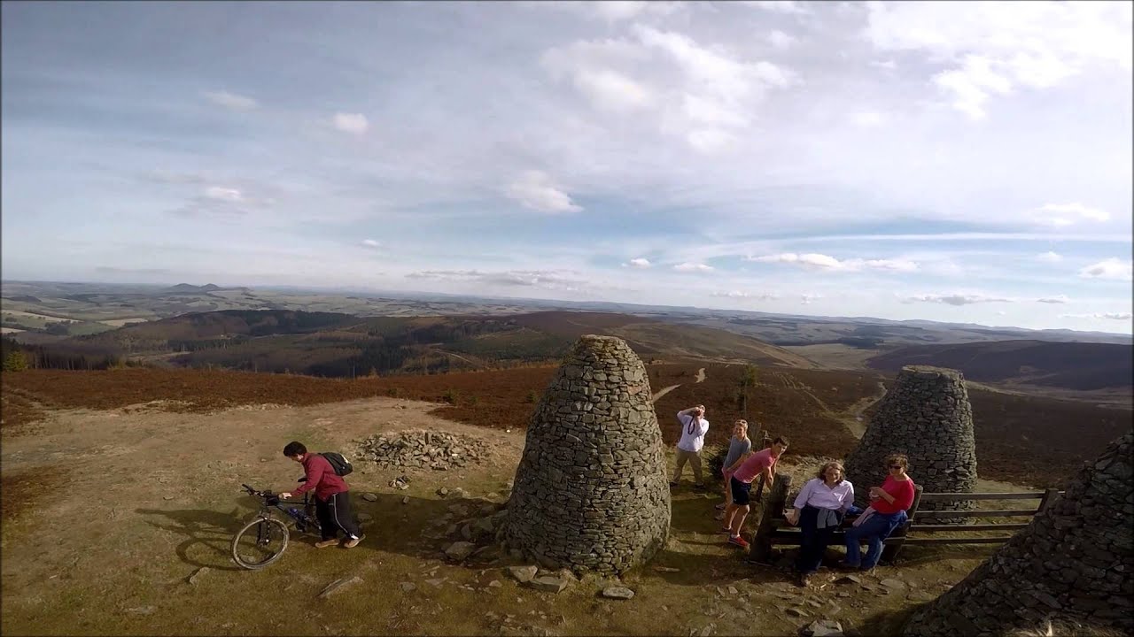 Walk up the 3 Brethren over Easter - YouTube