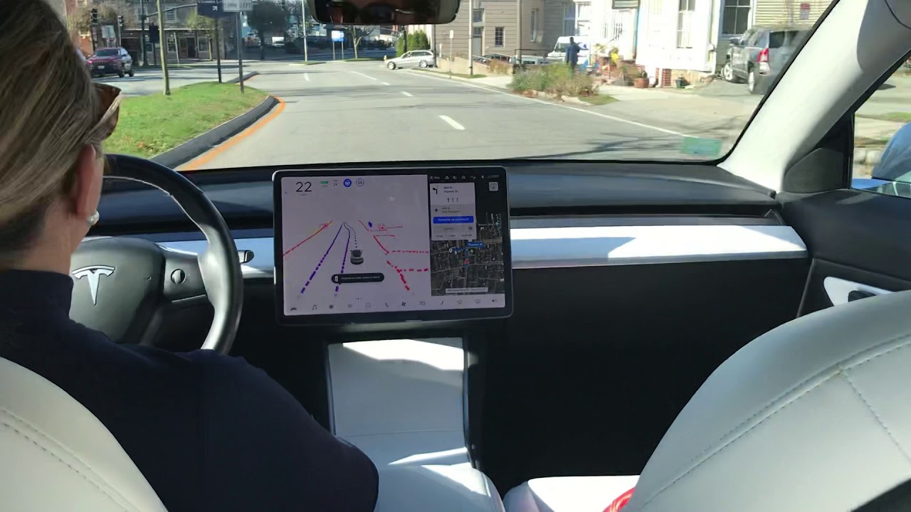 Video of FSD Beta Tesla Model 3 successfully navigating an irregular ...