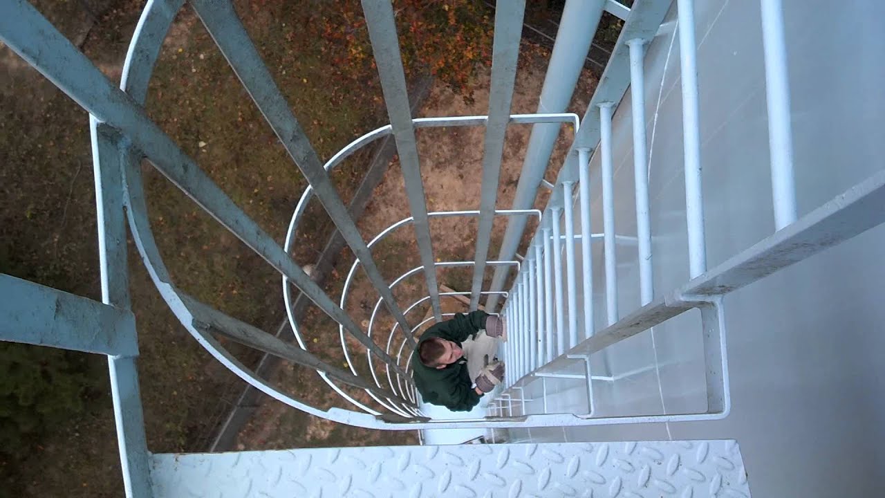 Climbing The water tower- Sketch - YouTube