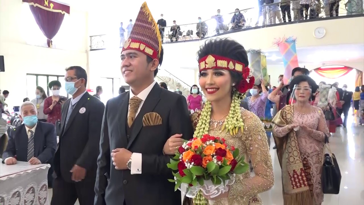 prosesi Masuk Gedung,Pernikahan Daniel Siagian & Lucia Br.L.Tobing 5 ...