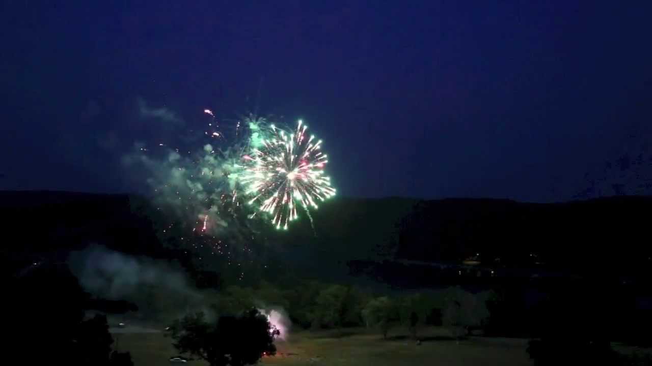 2013 Beaver Lake Fireworks - YouTube